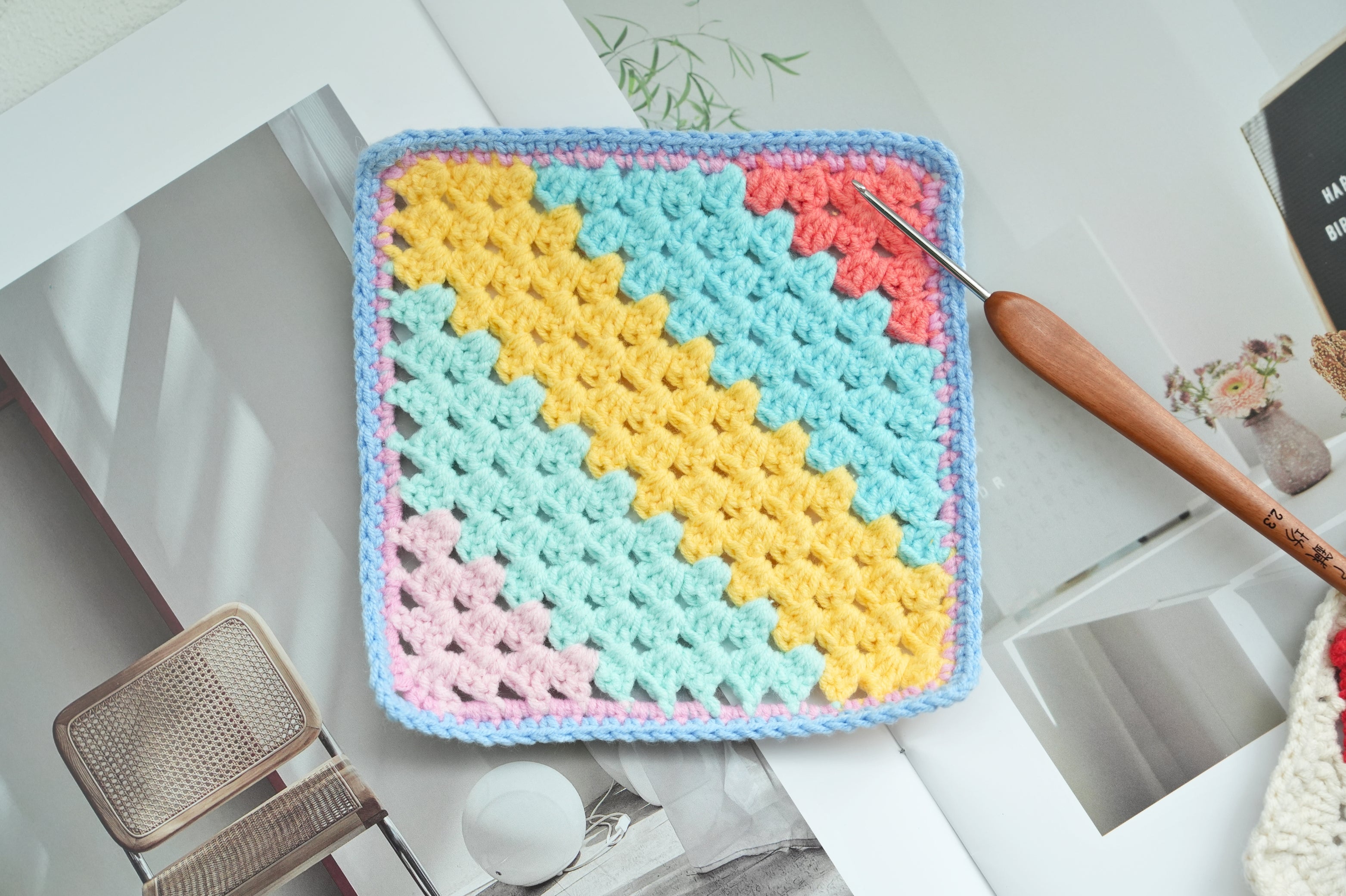 Crochet Corner To Corner Granny Square Pattern Free (PDF + Beginner Tu