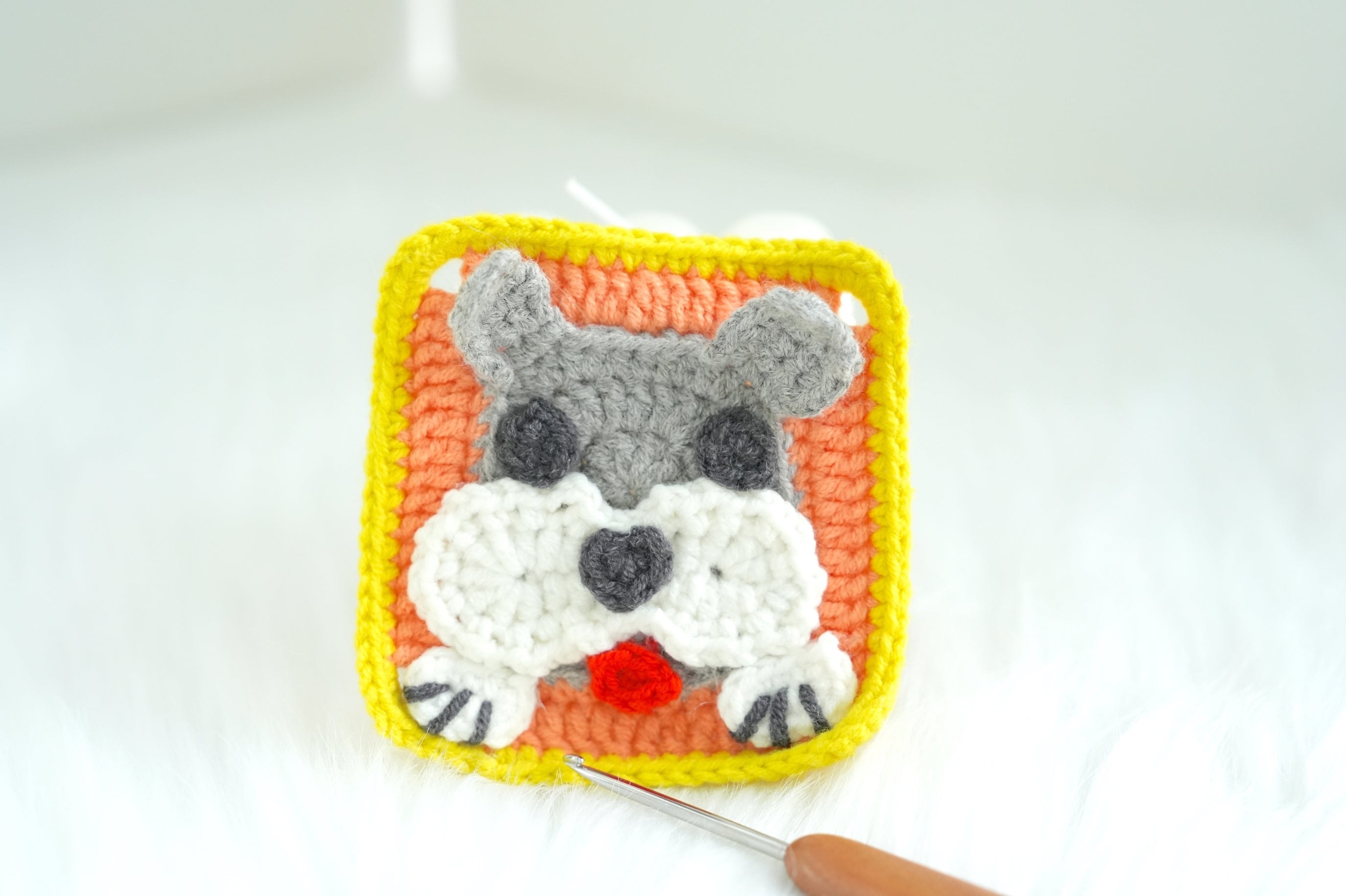 Crochet Dog Granny Square Pattern Free (PDF + Beginner Tutorial)