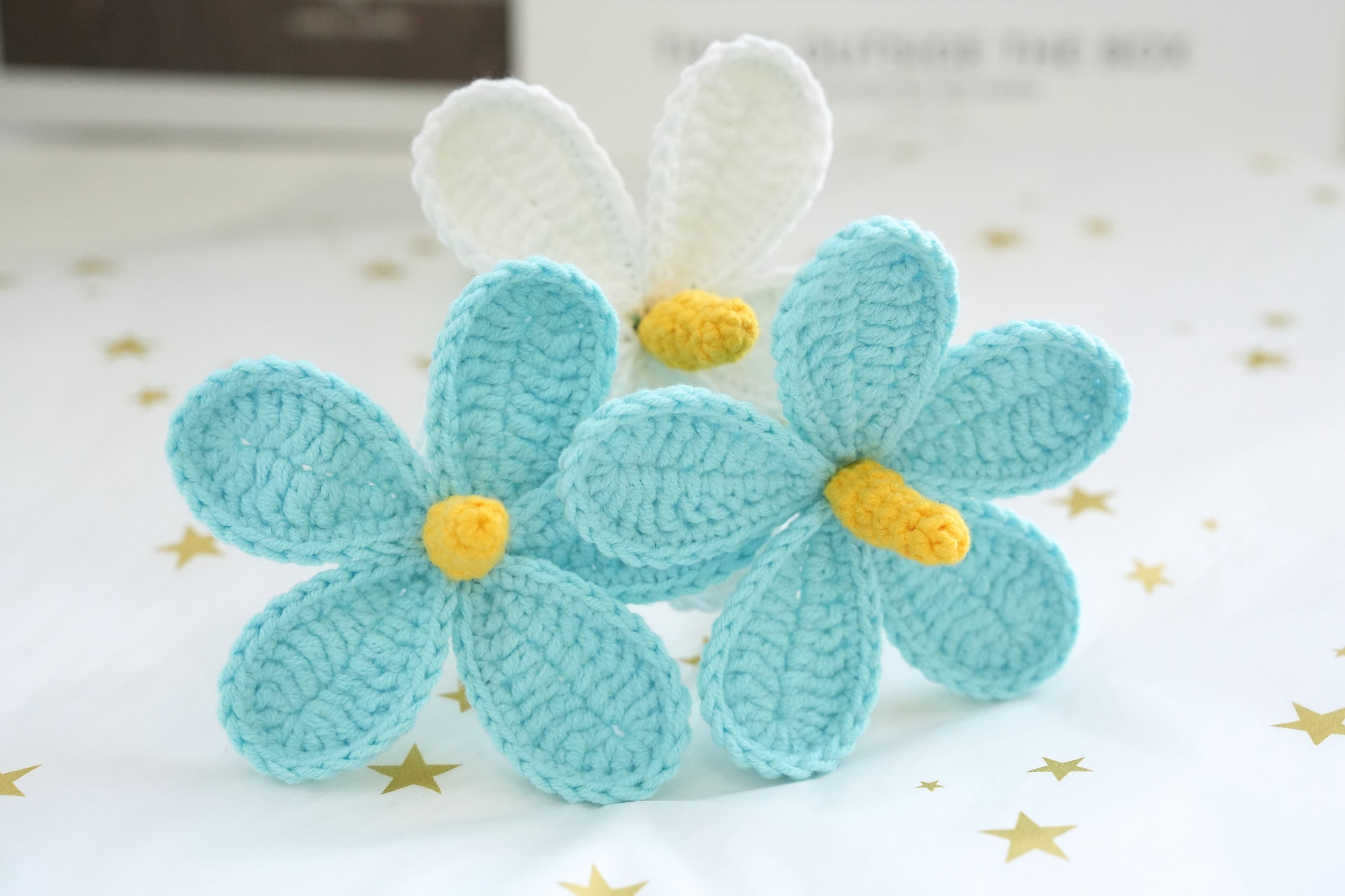 Crochet Dried Violet Flowers Pattern Free (PDF + Beginner Tutorial)