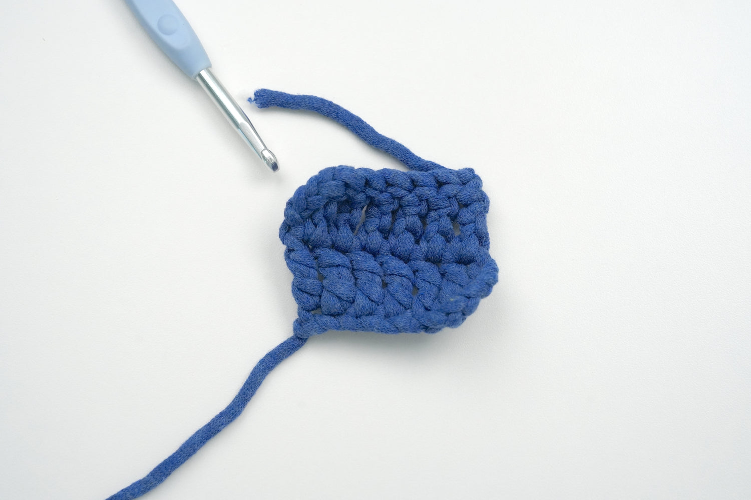Treble Crochet/Triple Crochet (tr) Stitch - Beginner Tutorial