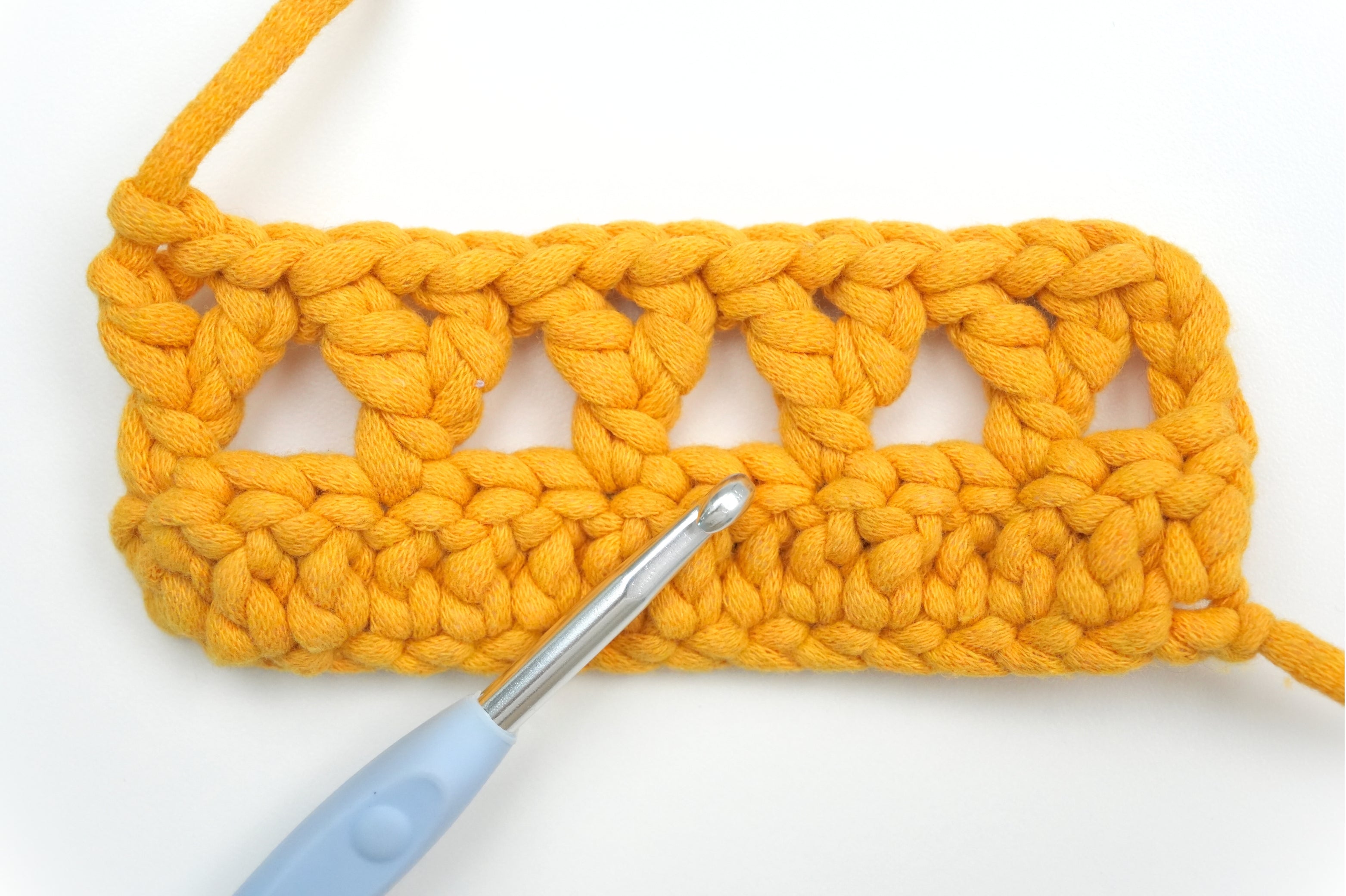 How to Crochet Y Stitch (Y st) - Beginner Tutorial