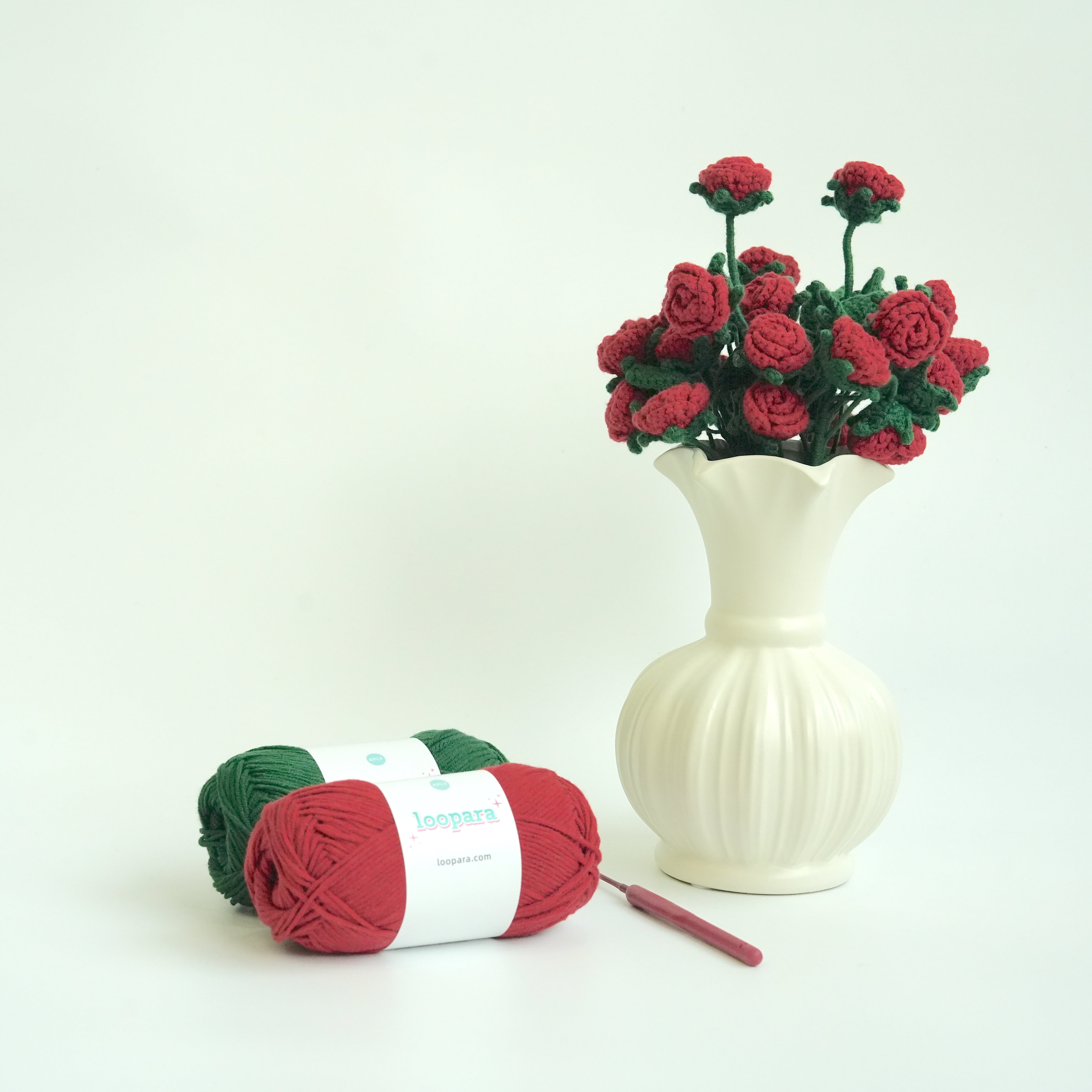 Crochet Small Classic Rose Bouquet Kits